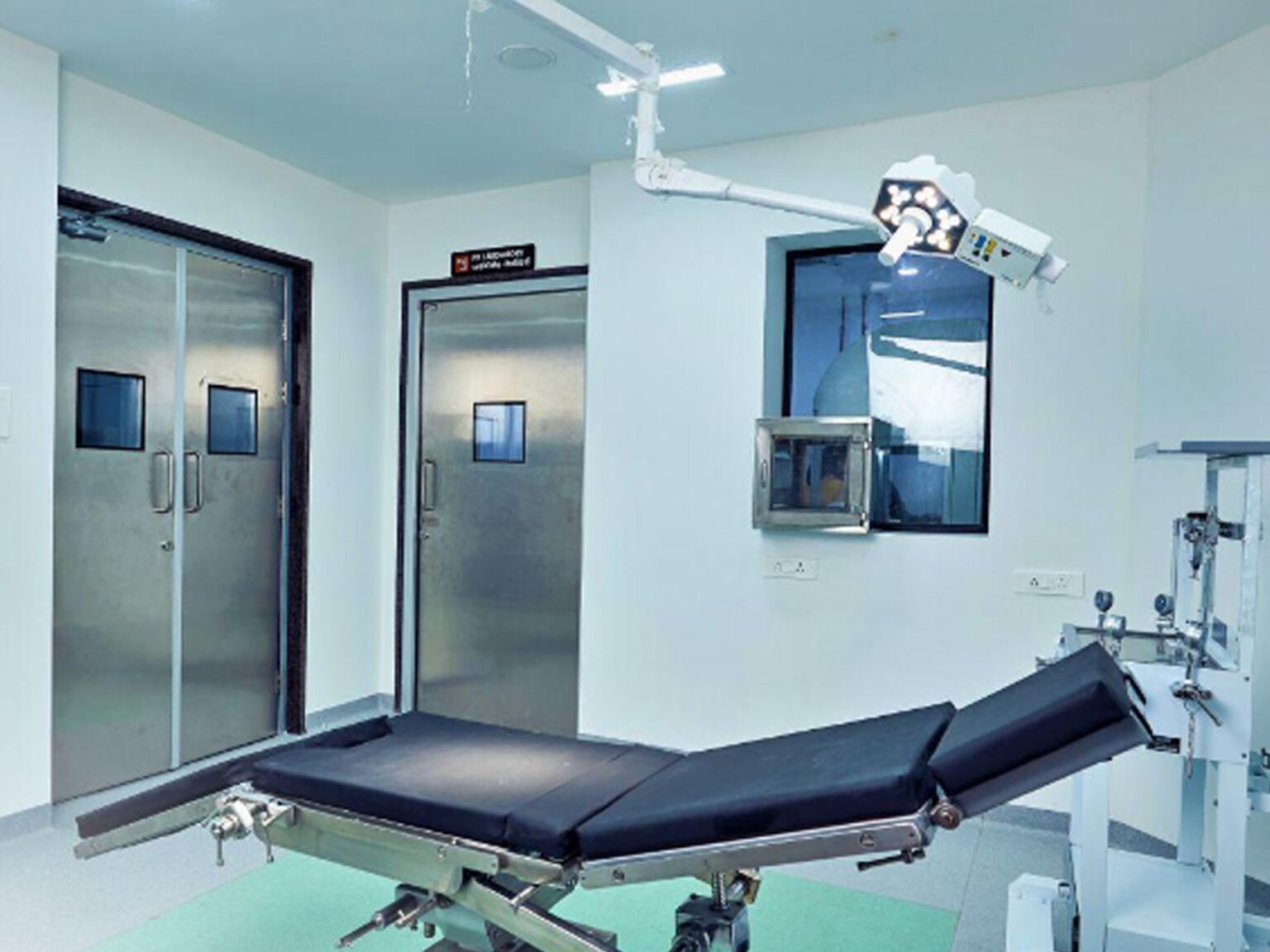 Department & Services – Vibrant Multispeciality Hospital